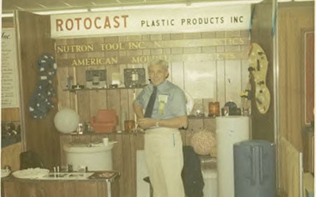 5-rotocast-booth - TerraCast Products