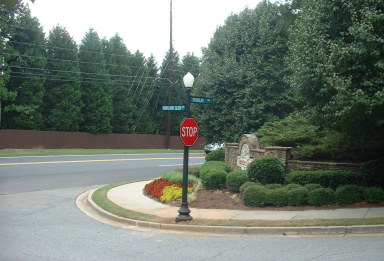 Washington 12' Pole with Traffic Signs - TerraCast Products
